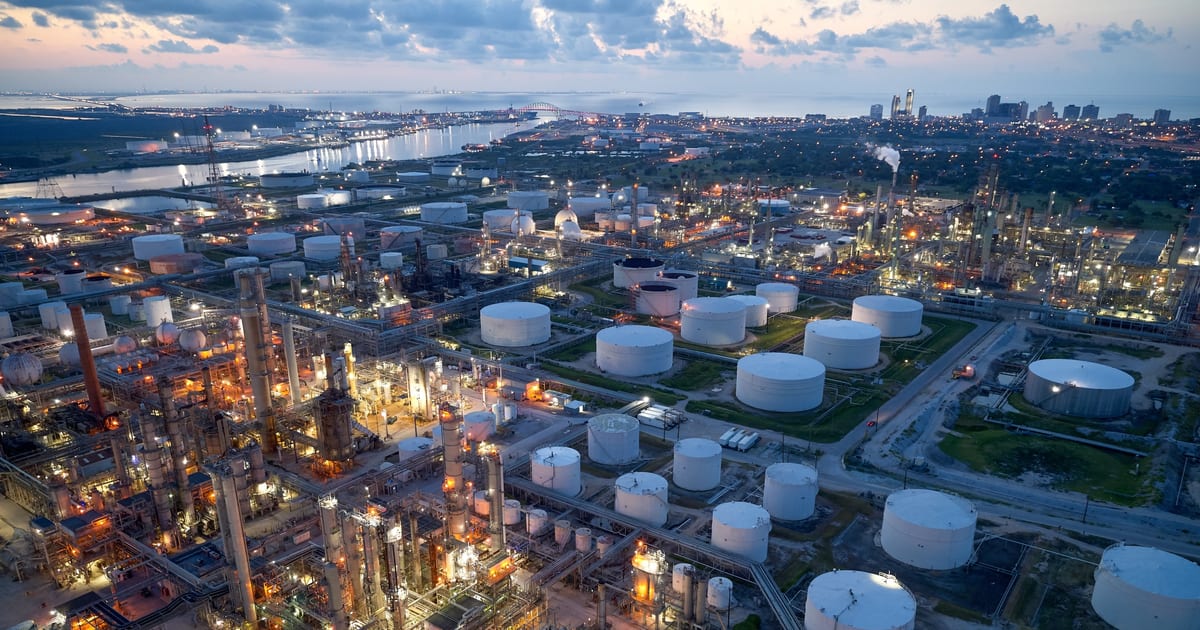 Citgo in the spotlight: the landmark U.S. refiner owned by PDVSA and ...